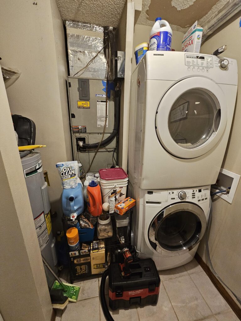 21 Laundry Pantry Combo Ideas – The DIY Desire